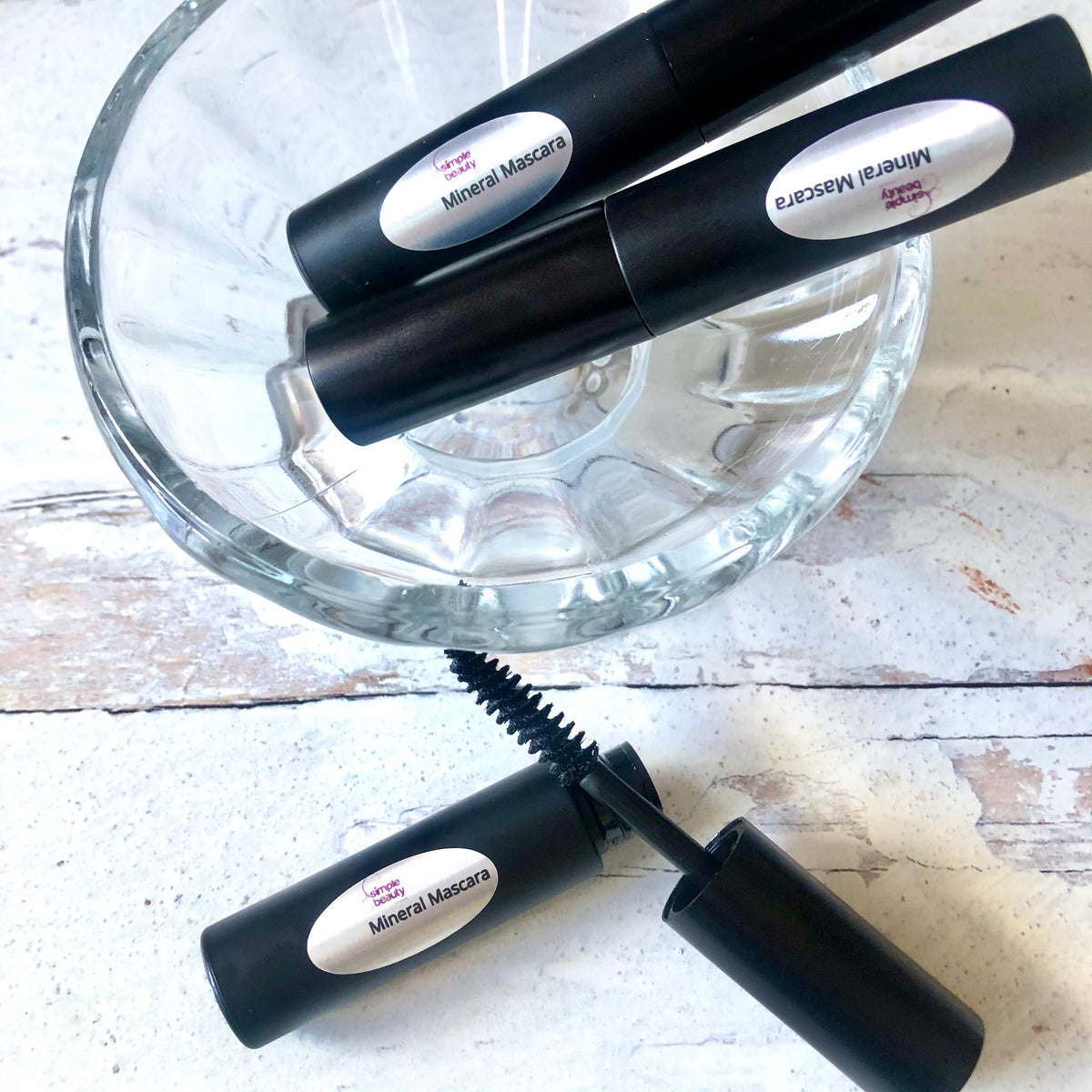 Black Natural Mineral Mascara – simplebeautyminerals.com